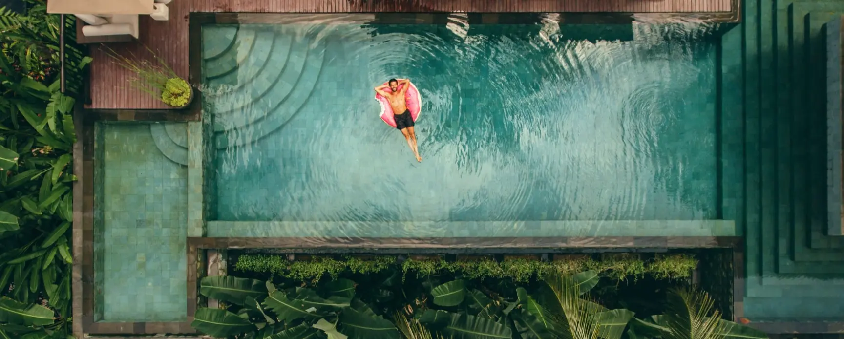 24/7 Support & FAQs | Travelpass | Get Help with Your Hotel Bookings